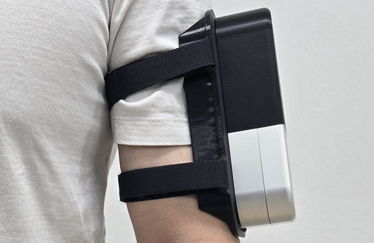 MIT, Apollon needle-free CGM matched accuracy of leading CGMs